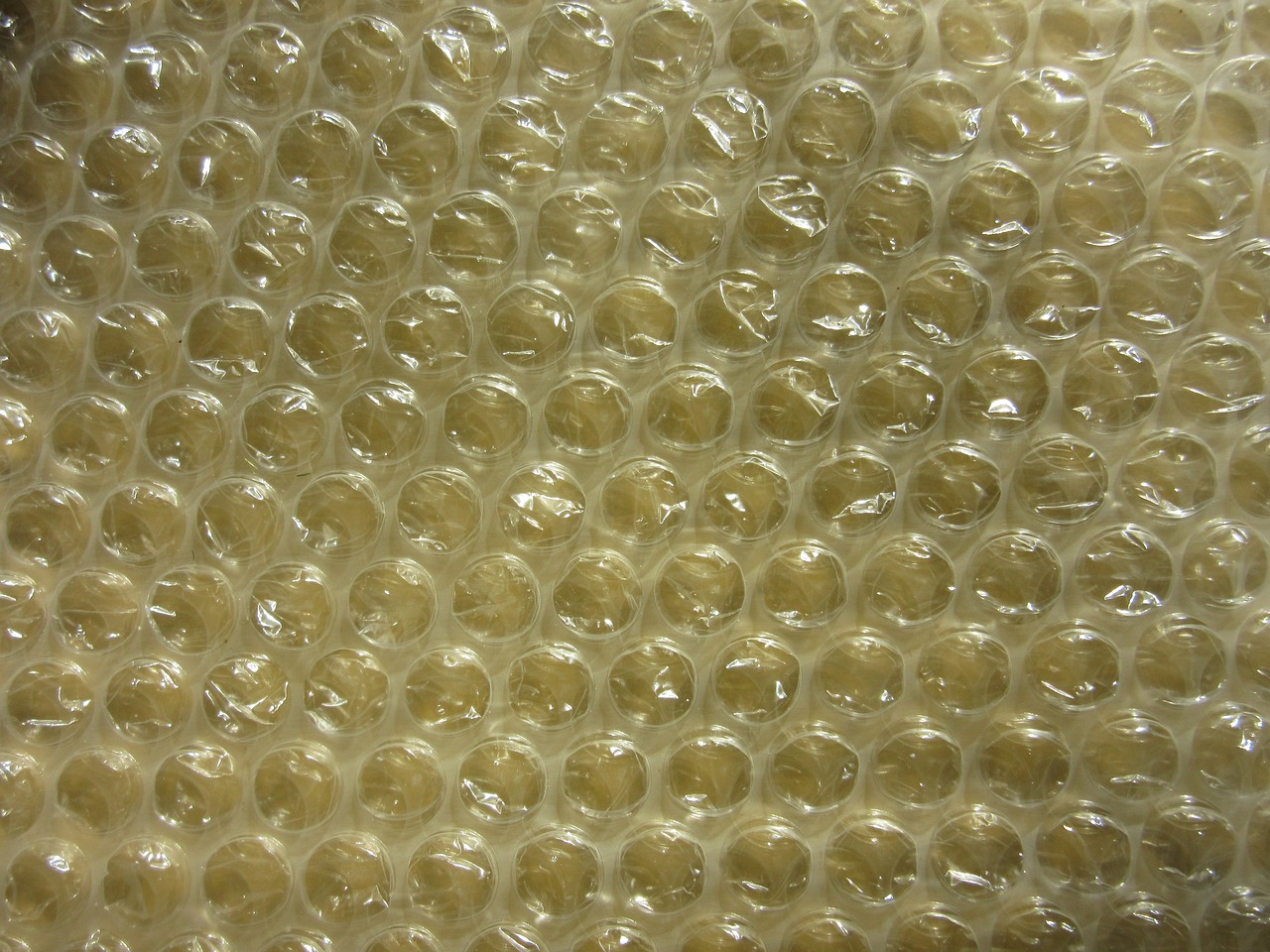 How to Recycle Bubble Wrap: Is Bubble Wrap Recyclable? Recycling Tips - Ethical Waste