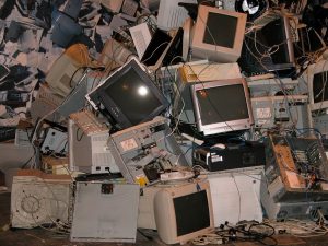 How to Recycle Old Electronics: A Guide to Electronics Recycling at ...